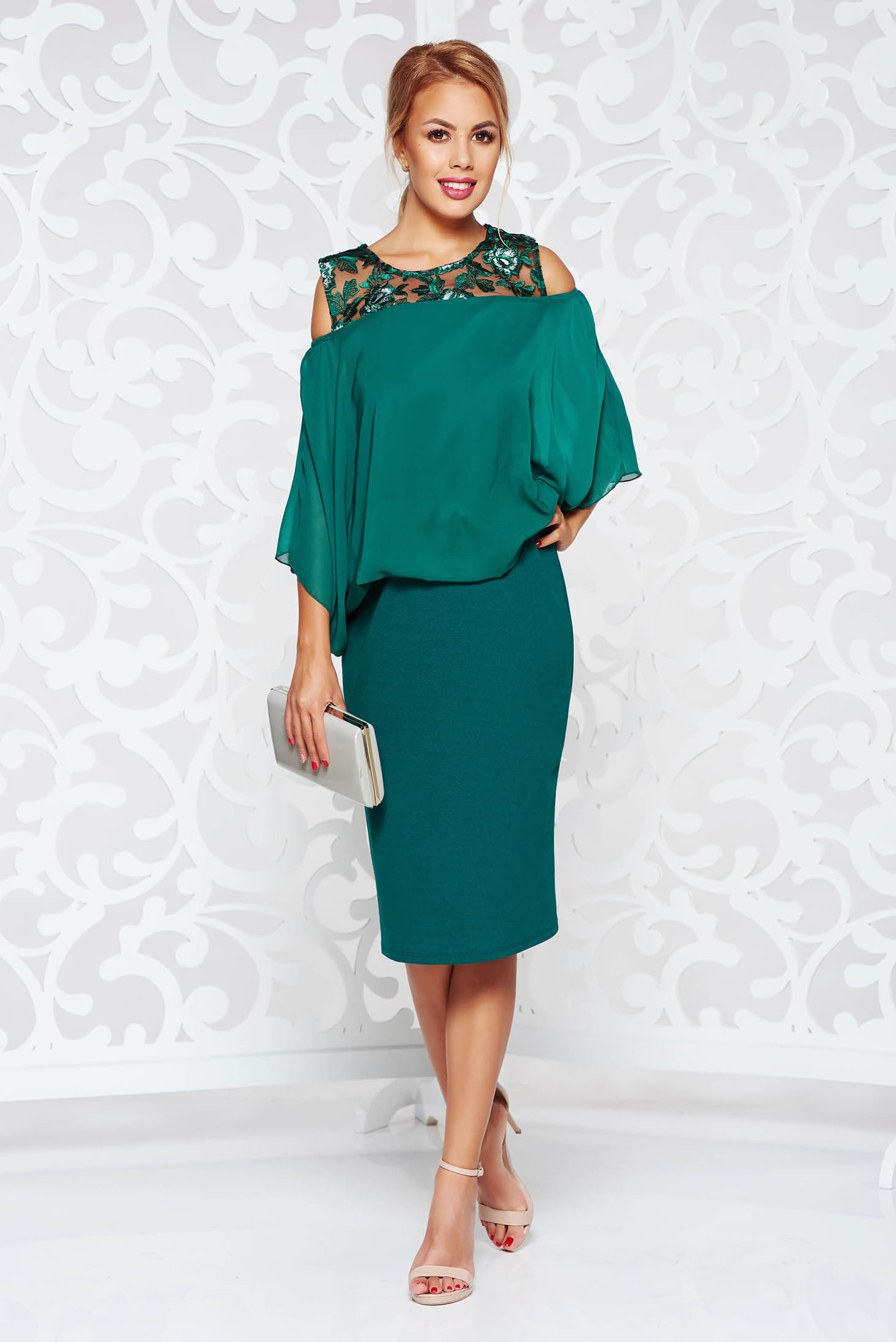 Rochie verde-inchis de ocazie tip creion din material elastic si voal ...
