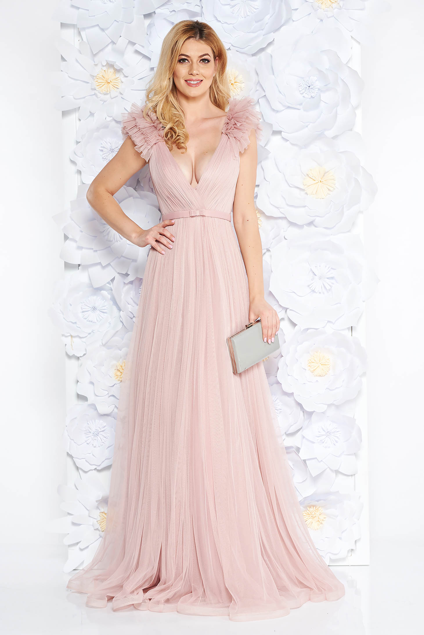 Ana Radu rosa luxurious dress from tulle with inside lining with deep ...