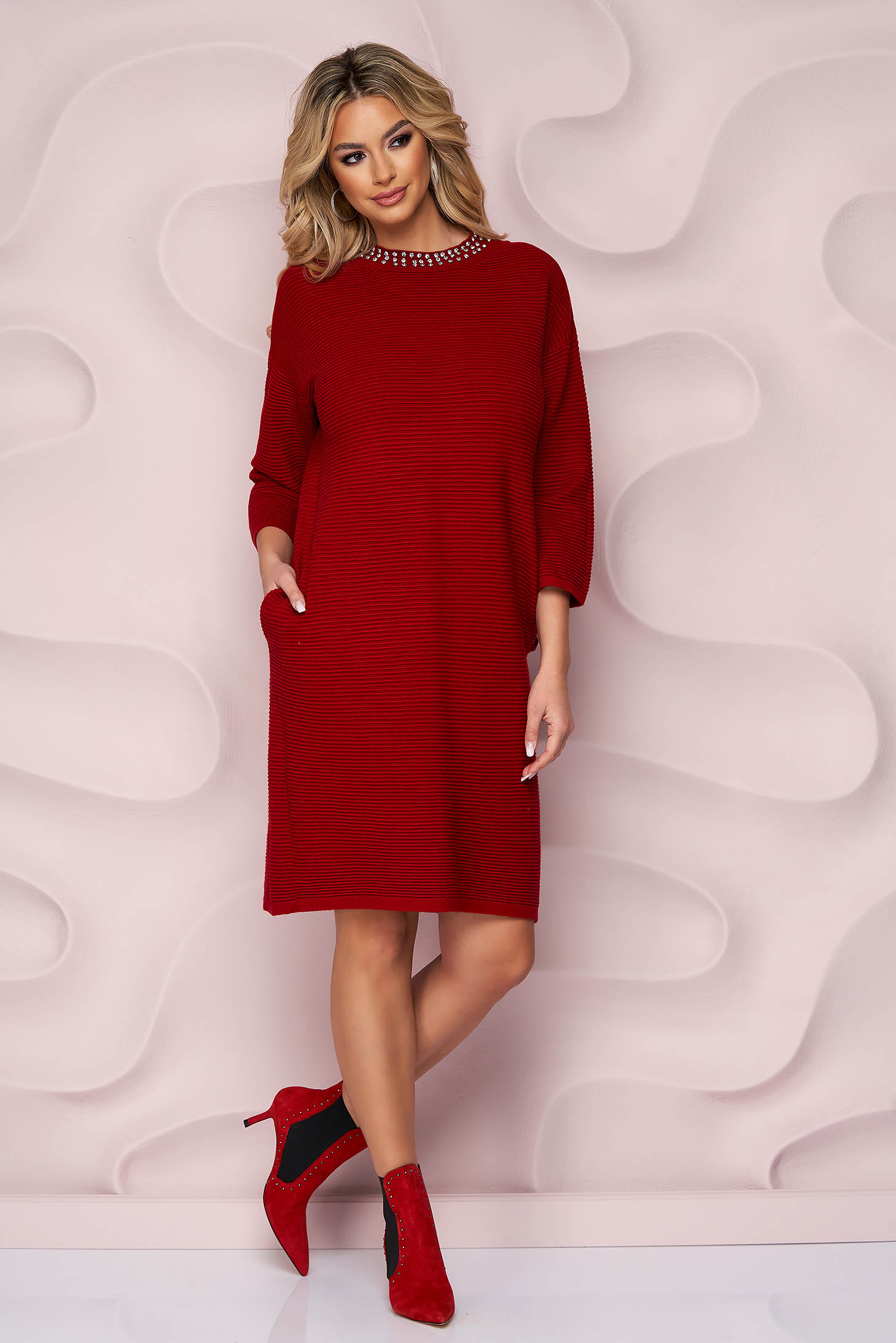 Red dress knitted strass lateral pockets