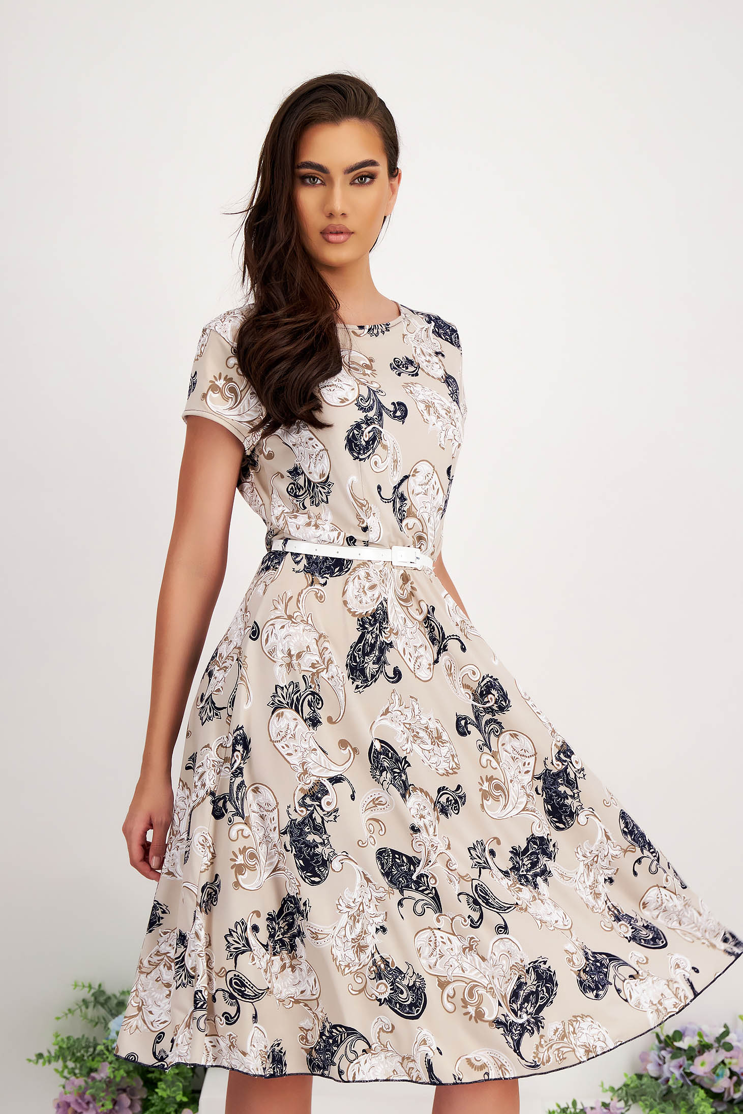 Rochie din lycra midi in clos cu elastic in talie si accesoriu tip curea